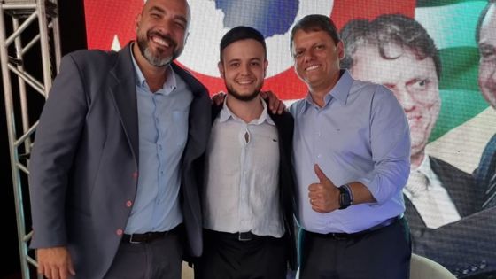 Confira a entrevista exclusiva com Glauco Rodrigues