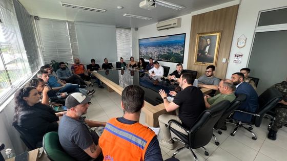 Reunião na Prefeitura define planos de ação para recuperação da cidade