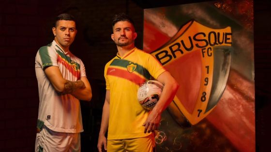 Brusque FC lança novos uniformes para a disputa da Série B