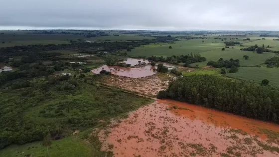 Região sul de MS passa dos 150 mm de chuva e enfrenta alagamentos após ...