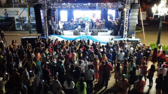 Hoje (3) tem shows gratuitos em Santa Cruz de Monte Castelo e Querência ...