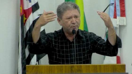 Altair diz que vereadores que não votaram a Zona Azul estão sendo cobrados