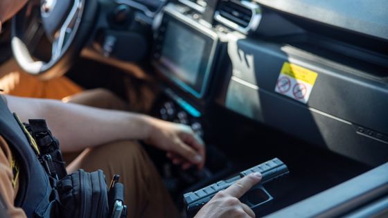 Idoso de 71 anos sofre lesão no tórax após ataque com faca; autor é preso