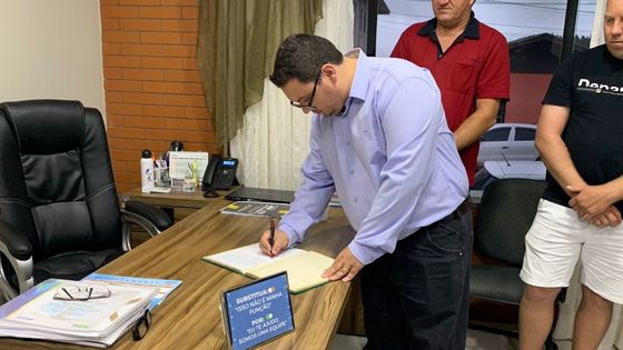 Rodrigo Bazzi Araujo assume como prefeito em exercício de Paula Freitas