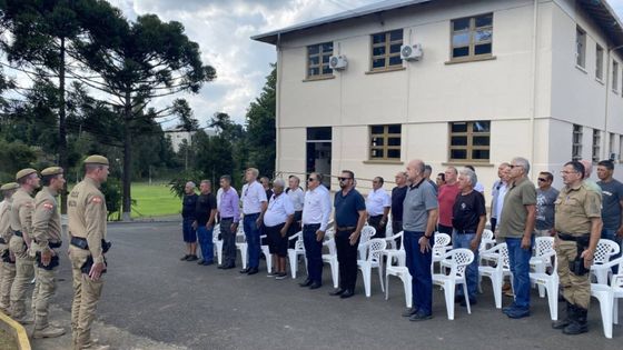 3º BPM homenageia veteranos da PMSC e inaugura memorial
