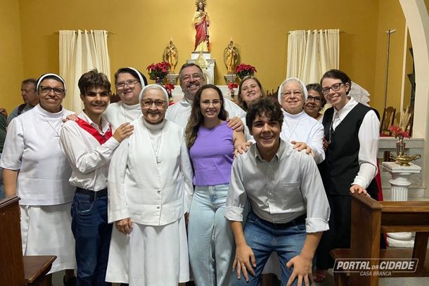 Entronização do quadro da Bem-Aventurada Madre Clélia Merloni