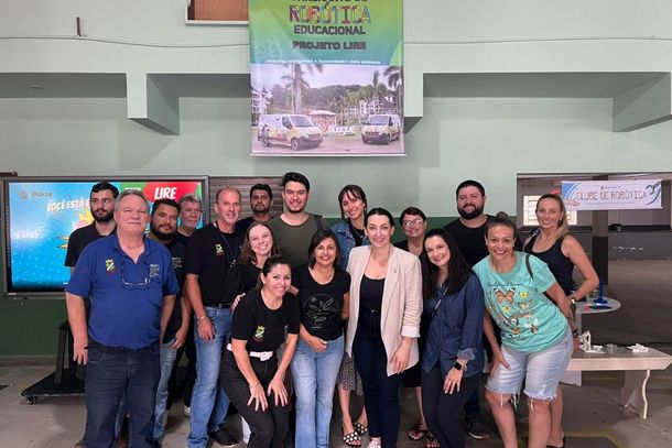 Bairro Limeira recebe programa Prefeitura nos Bairros