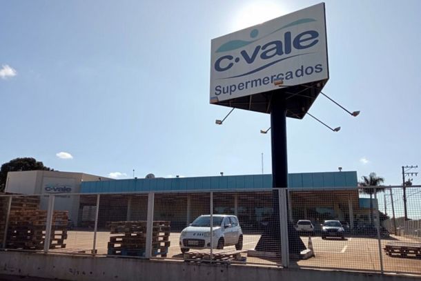 Quinta do frango no Supermercado C.Vale