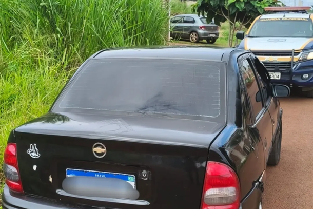 Quadrilha armada rouba mercadorias do Paraguai e abandona carro na Vila ...