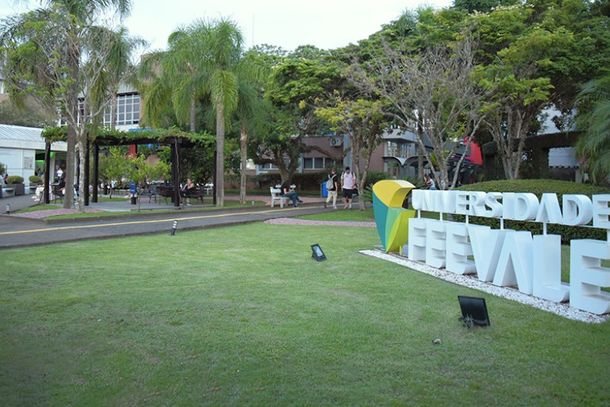 Novo portal de oportunidades da Feevale tem mais de 250 vagas disponíveis