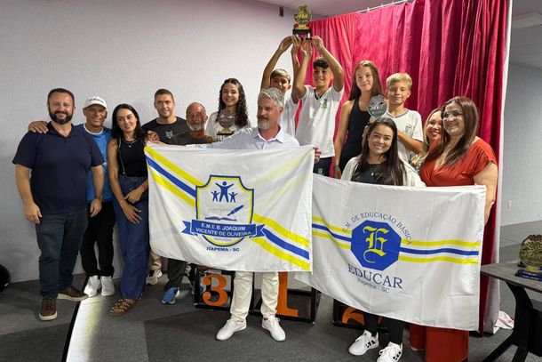 Vencedores dos Jogos Escolares 2025 recebem premiação