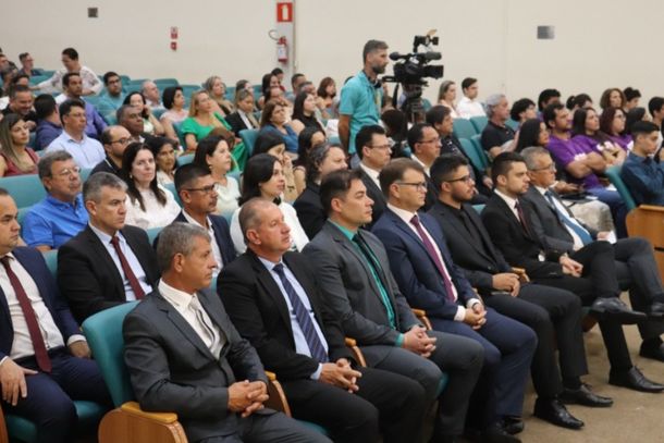 Prefeito, vice e vereadores eleitos em PA são diplomados pela Justiça ...