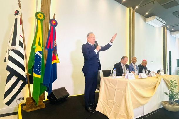 Samuel Moreira toma posse em Registro