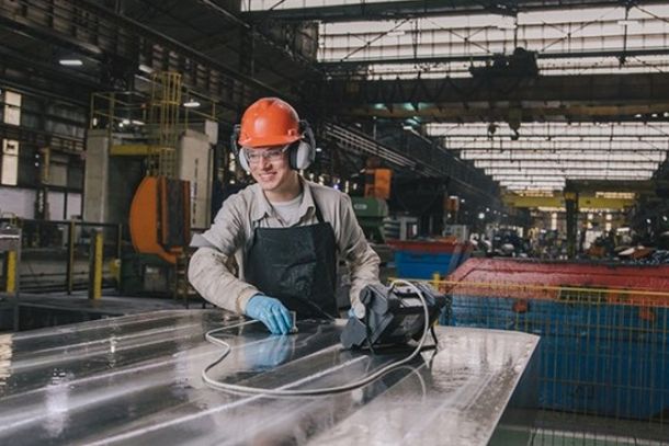 Villares Metals em Sumaré anuncia diversas oportunidades de emprego e ...