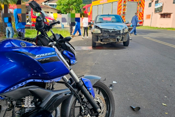 Após acidente fatal, outra colisão é registrada no bairro Santa Rosa
