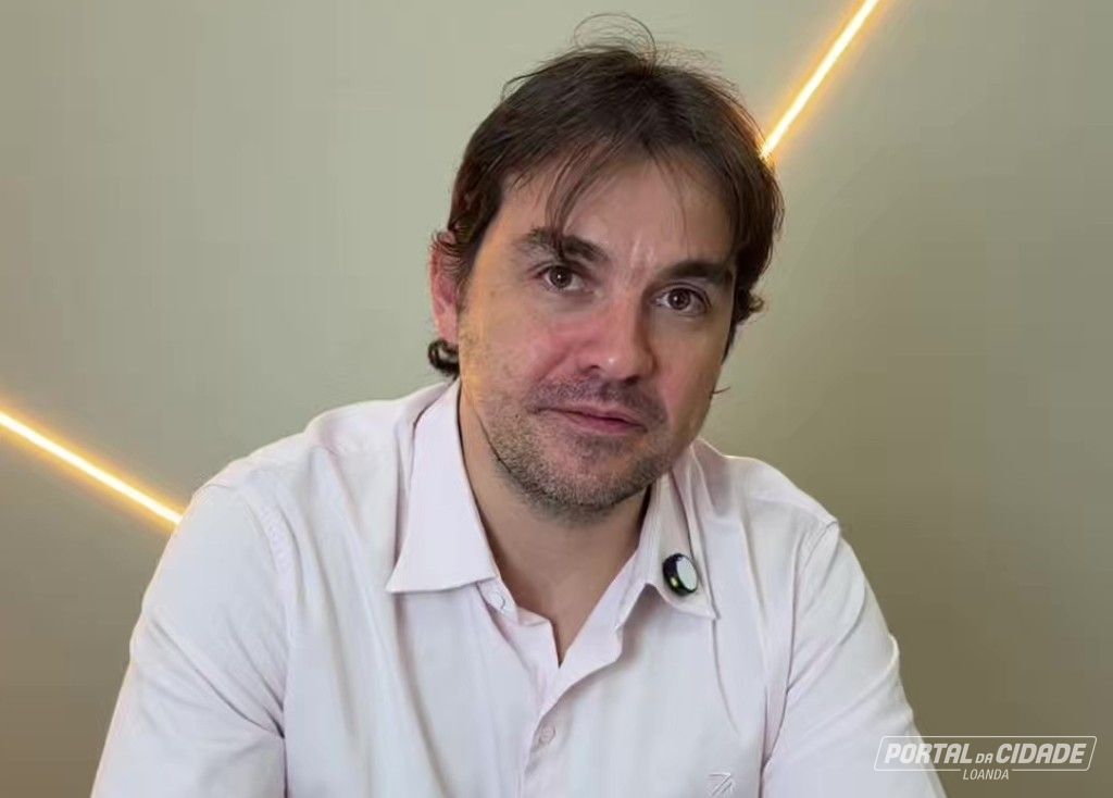 Tem receio da colonoscopia? Dr. Tiago Pelisson explica a importância do ...