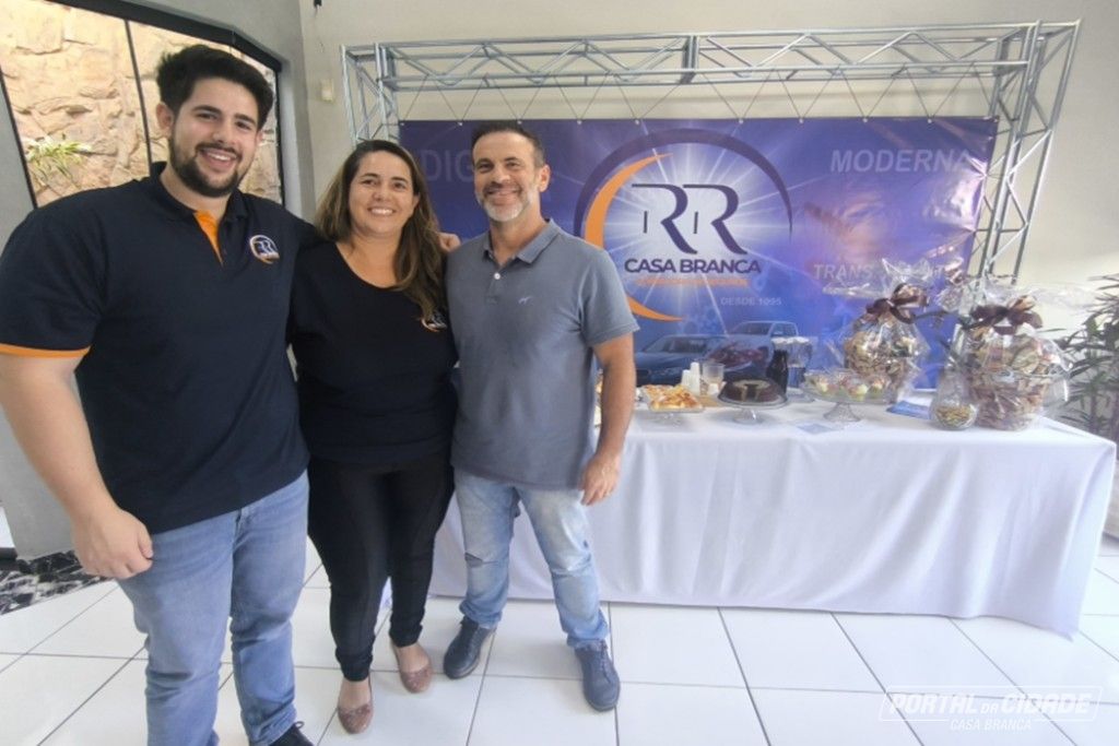 A RR te convida para tomar um café e celebrar os 30 anos de sucesso
