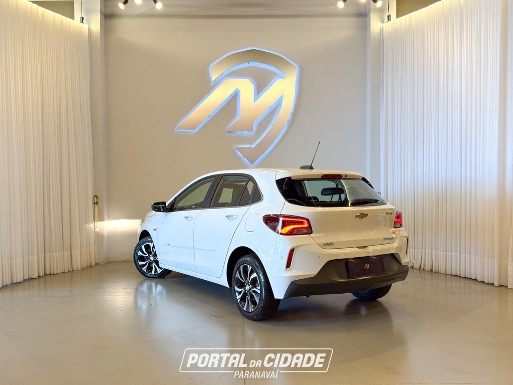 Chevrolet ONIX - HATCH PREM. 1.0 12V TB Flex 5p Aut. - 2023/2024 - Umuarama - PR | Portal da Cidade