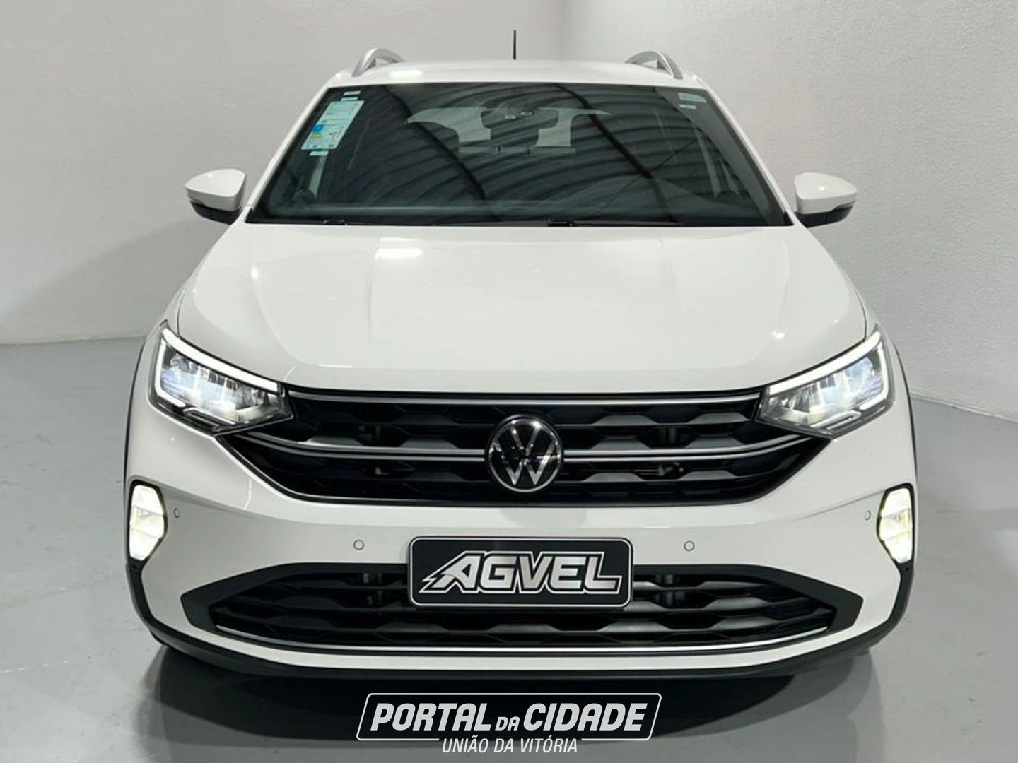 VolksWagen Nivus - Highline 1.0 200 TSI Flex Aut. - 2023/2023 - Pato ...