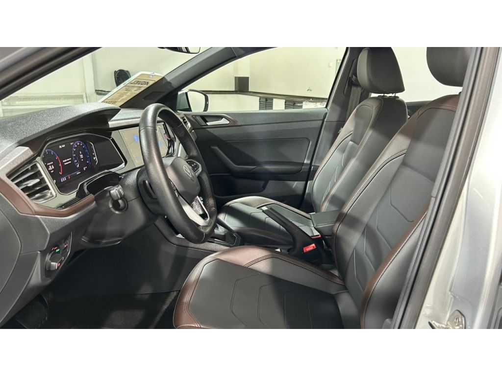 VolksWagen VIRTUS - Highline 200 TSI 1.0 Flex 12V Aut - 2023/2024 ...