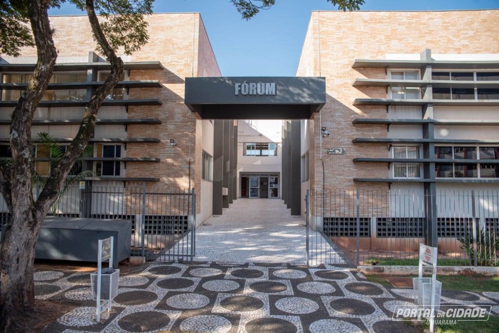 Homem é preso no Fórum de Umuarama por perturbar andamento de audiência