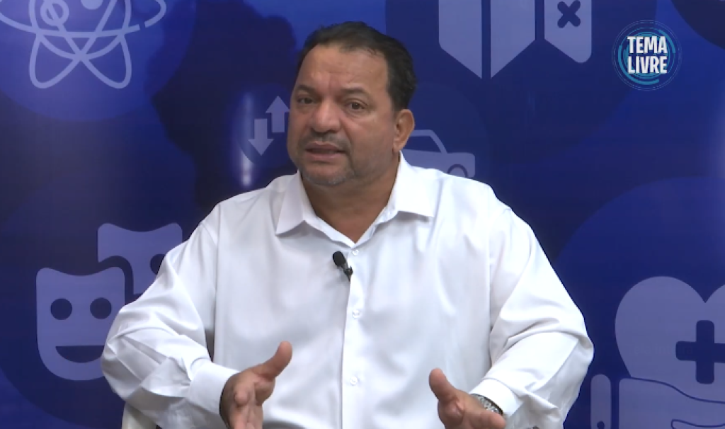 Batata criticou "inércia" e cobrou qualidade no transporte, ao Tema Livre