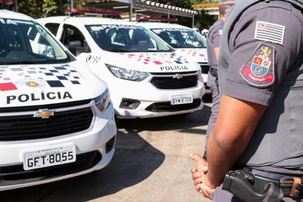 Dupla é Presa Por Tráfico E Tentativa De Suborno Em Atibaia