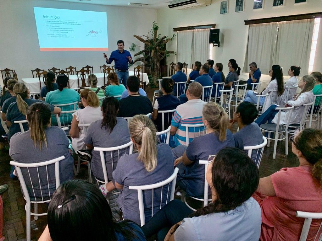 Profissionais da Santa Casa recebem capacitação sobre Manejo Clínico da ...