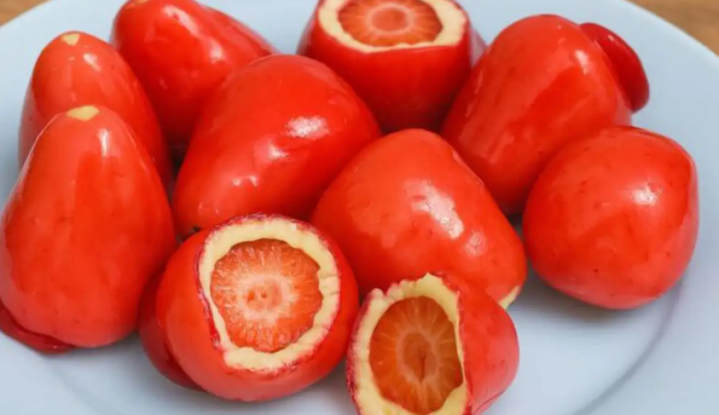 Conselho Federal de Odontologia alerta sobre riscos do morango do amor