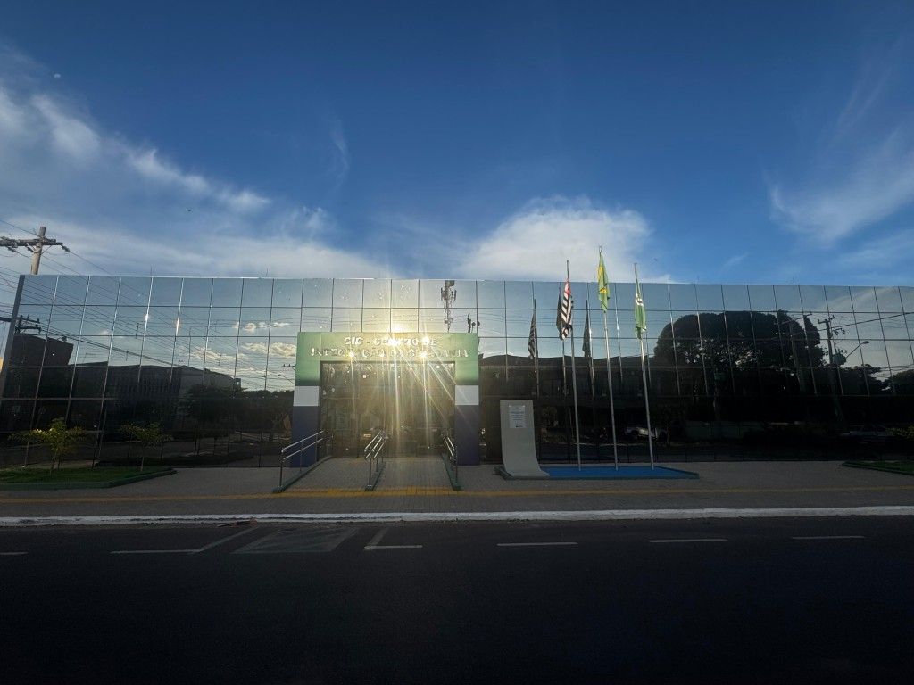 Prefeitura de Buritama regulariza uso do prédio da antiga sede ...