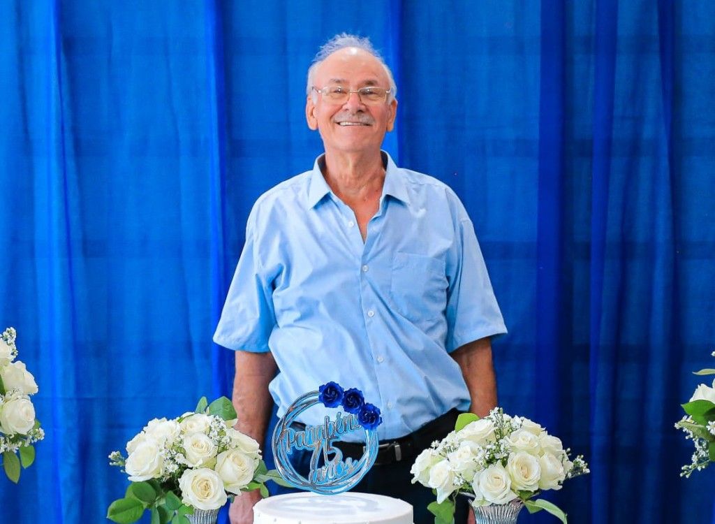 Mario Gatto comemora 75 anos com a presença de amigos e familiares em ...