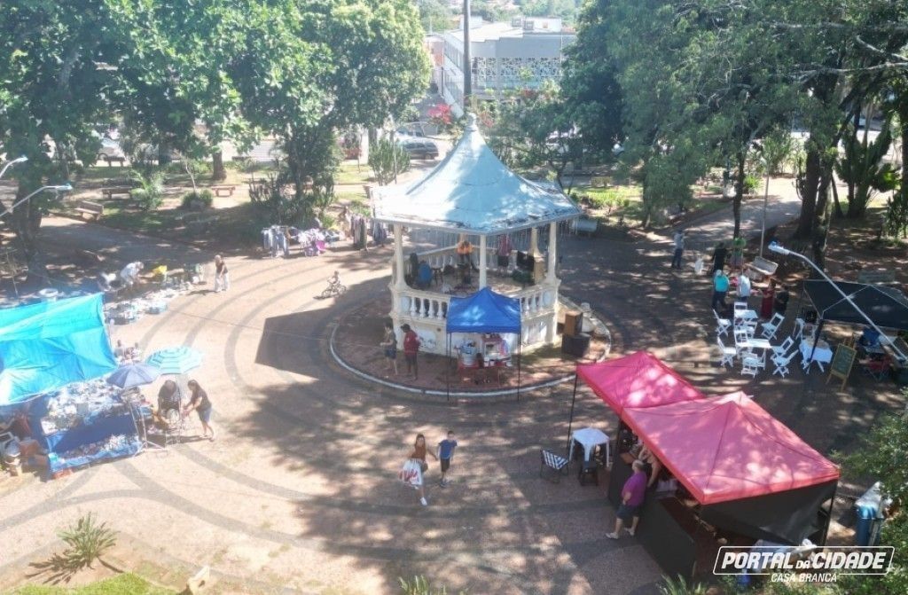 Aniversário de Casa Branca tem Feira do Rolo