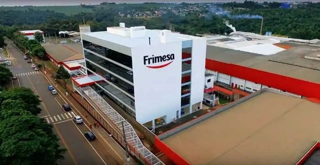 Frimesa completa 45 anos e organiza show para dezembro, em Medianeira