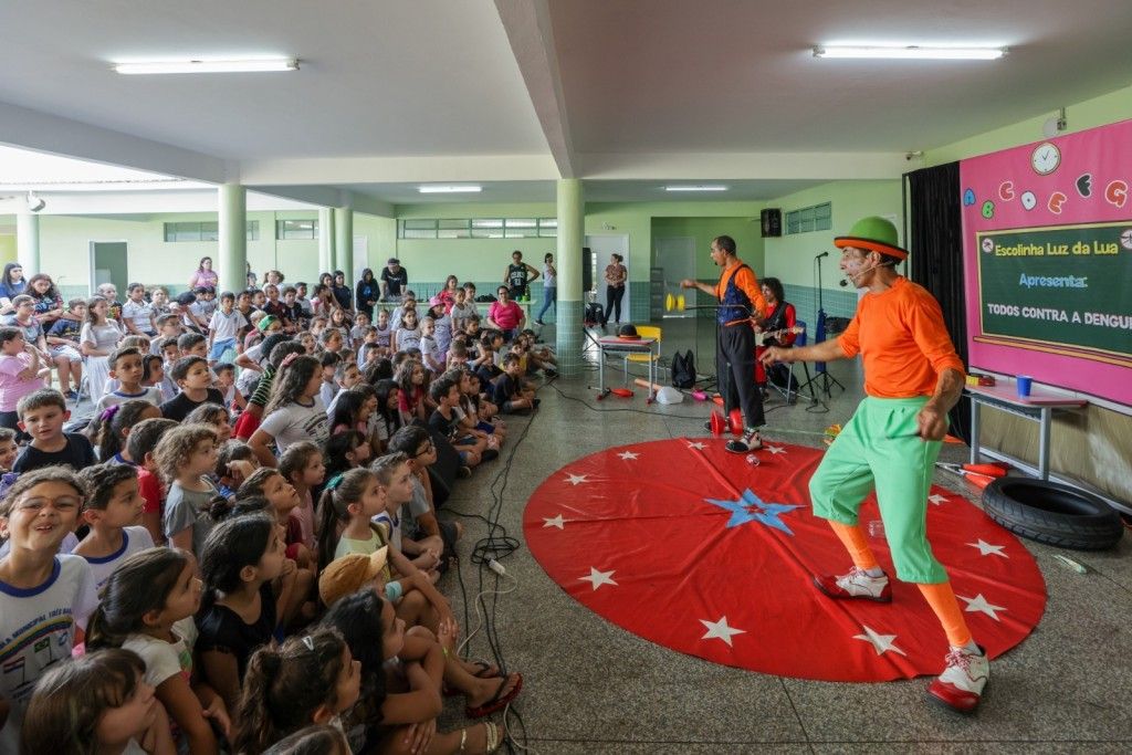Circo da Dengue da Itaipu e PTI mobiliza 17 mil alunos (as) de 98 ...