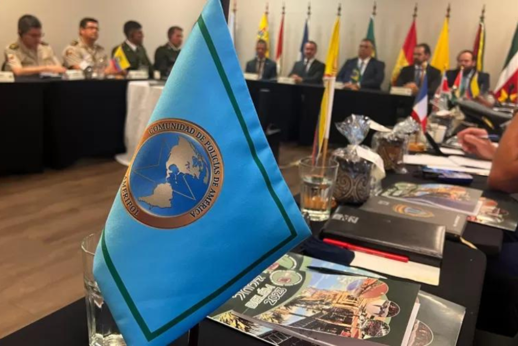 Foz sedia 14ª Cumbre Ordinária da Comunidade de Polícias das Américas ...