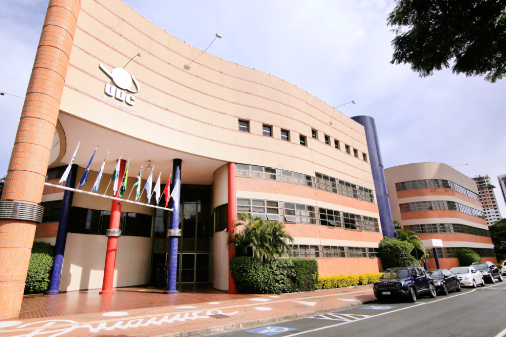 Workshop gratuito ensina inglês voltado a negócios e empreendedorismo ...