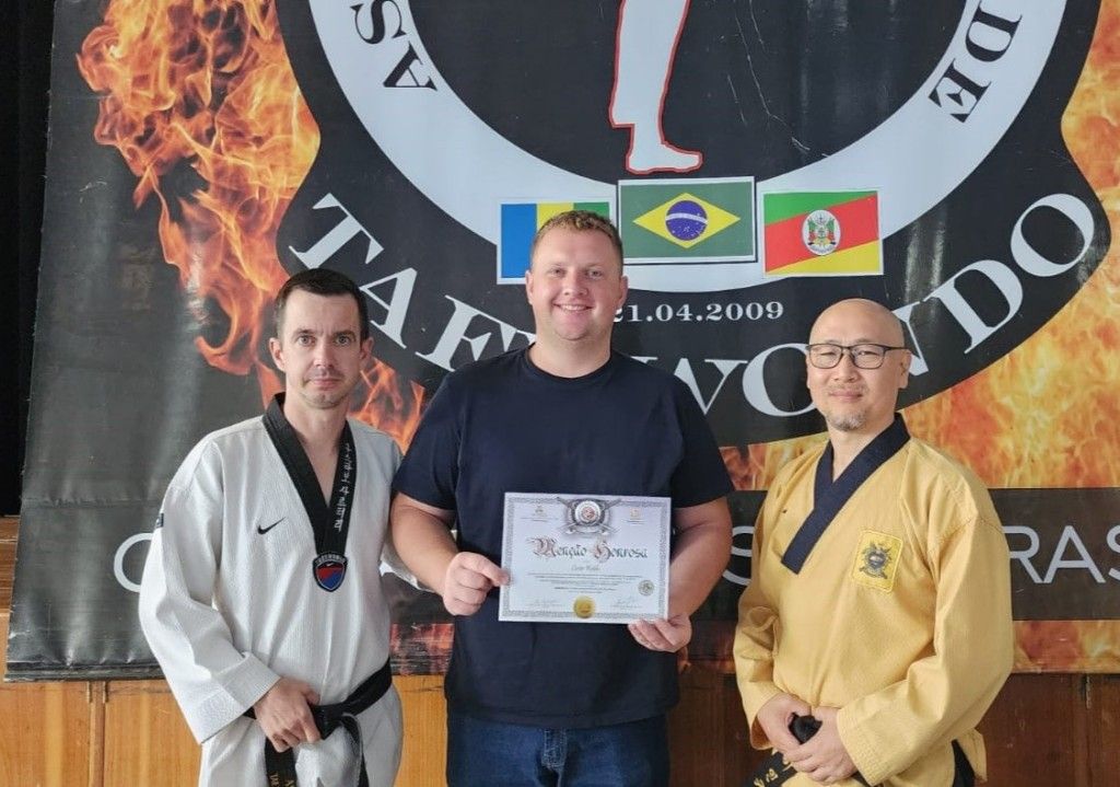 Secretário Lucas Roldo é homenageado pelo trabalho em prol do esporte ...