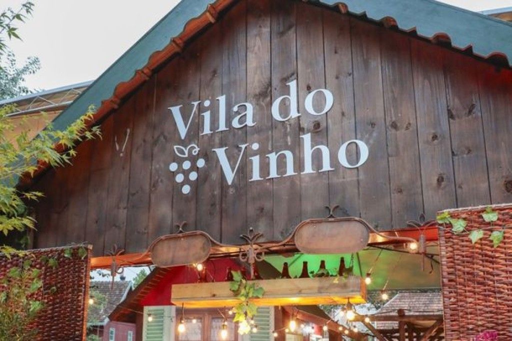 Vereadores de Gramado participam da abertura da 4ª Vindima em Gramado