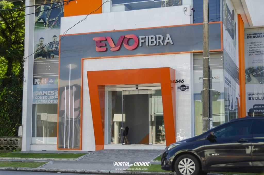 Evo entra no mercado de telefonia móvel e traz mais opções ao guaratubano
