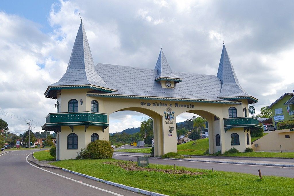 Pórticos de entrada da cidade de Gramado serão reformados