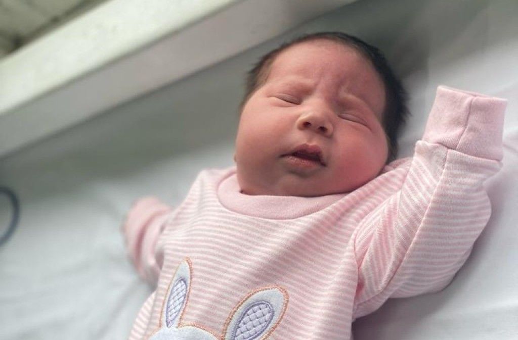 Primeira bebê nascida em Canela no ano de 2024 é uma menina