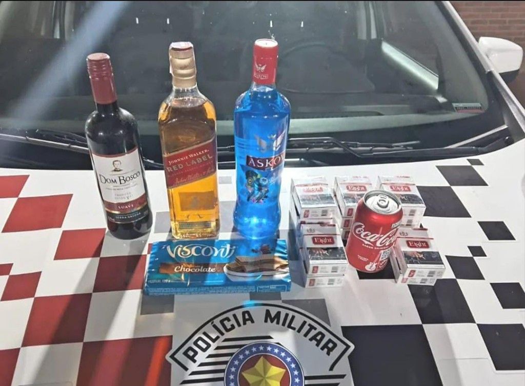 Procurado da Justiça é preso após furtar alimentos, bebidas e cigarros