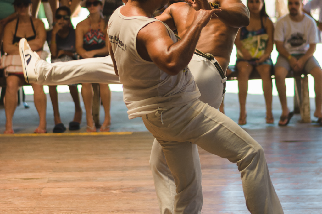 3º Festival Bassula Capoeira promove cultura e tradição em Lins