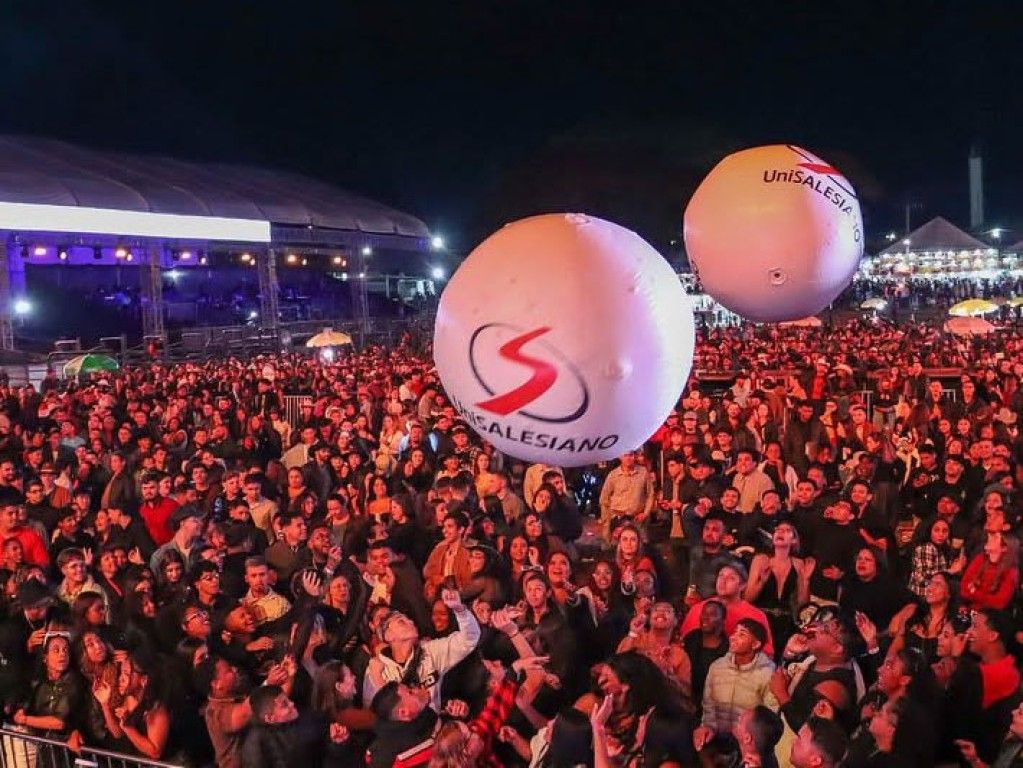 UniSALESIANO celebra 20 anos ao lado de Jorge & Mateus no Lins Rodeio Festival