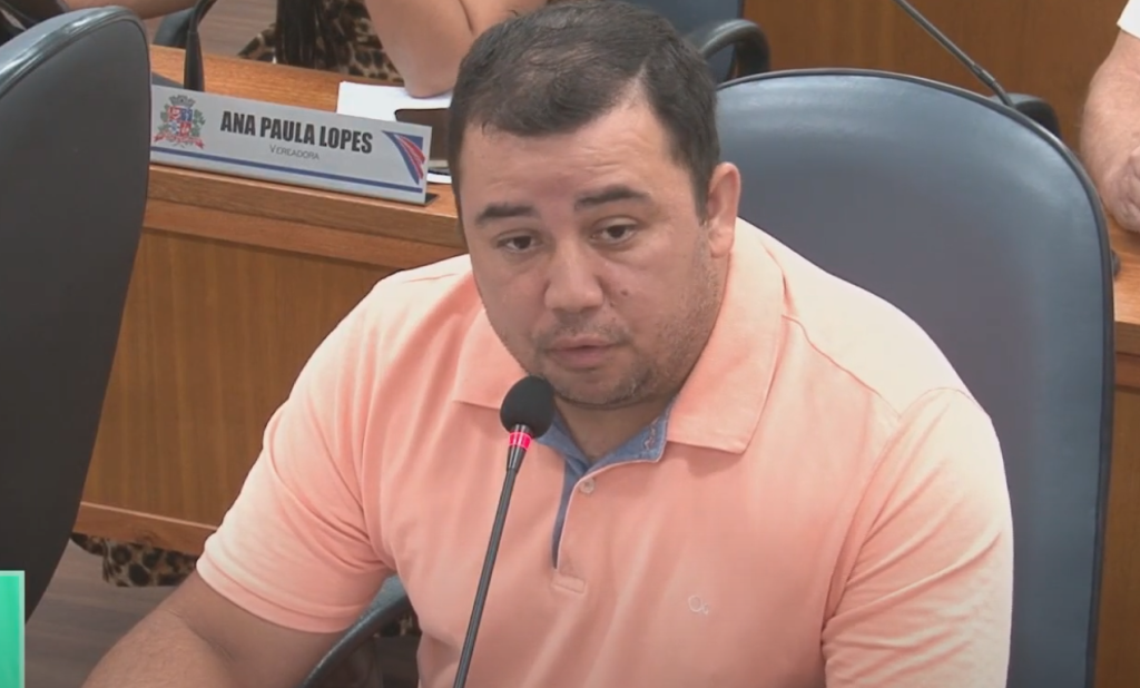 Professor Edson Gabriel Júnior destina emenda para lombofaixa na escola ITL