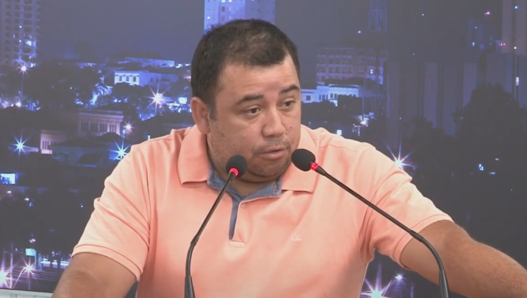 Professor Edson Gabriel propôs homenagem aos 60 anos do Lins Country Club