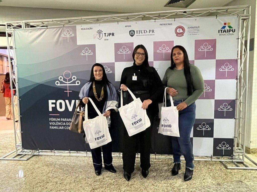 Secretaria da Mulher de Loanda é premiada com Selo CEVID/TJPR