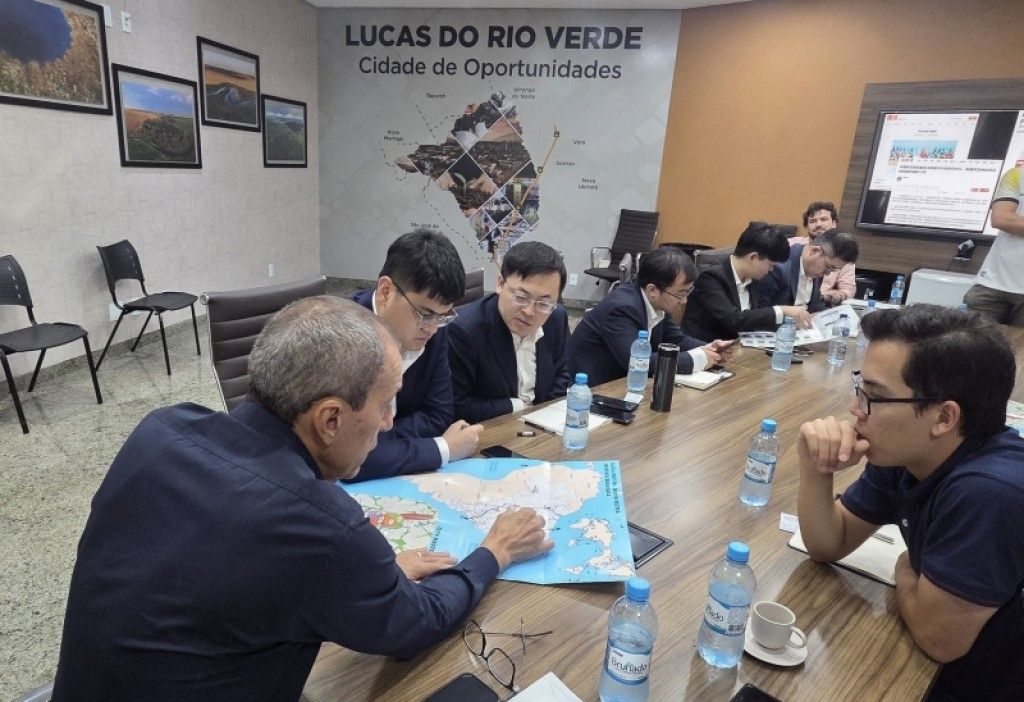 Prefeito Miguel Vaz se reúne com a maior produtora de suínos do mundo ...