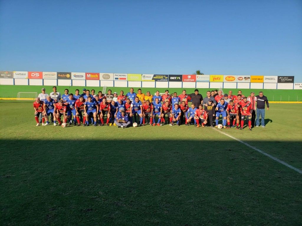 Santa Cláudia conquista título do Master de Futebol Edward Villa