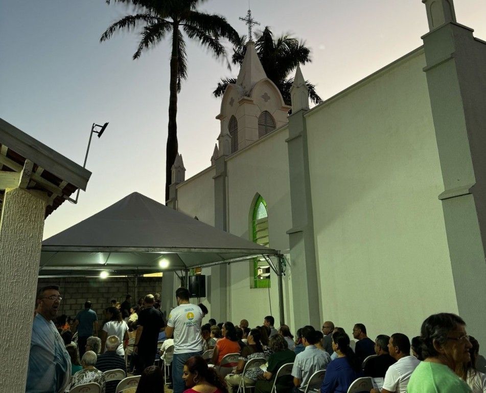 Com a presença do Bispo Dom Vilar, Capela Beata Assunta Marquetti é ...
